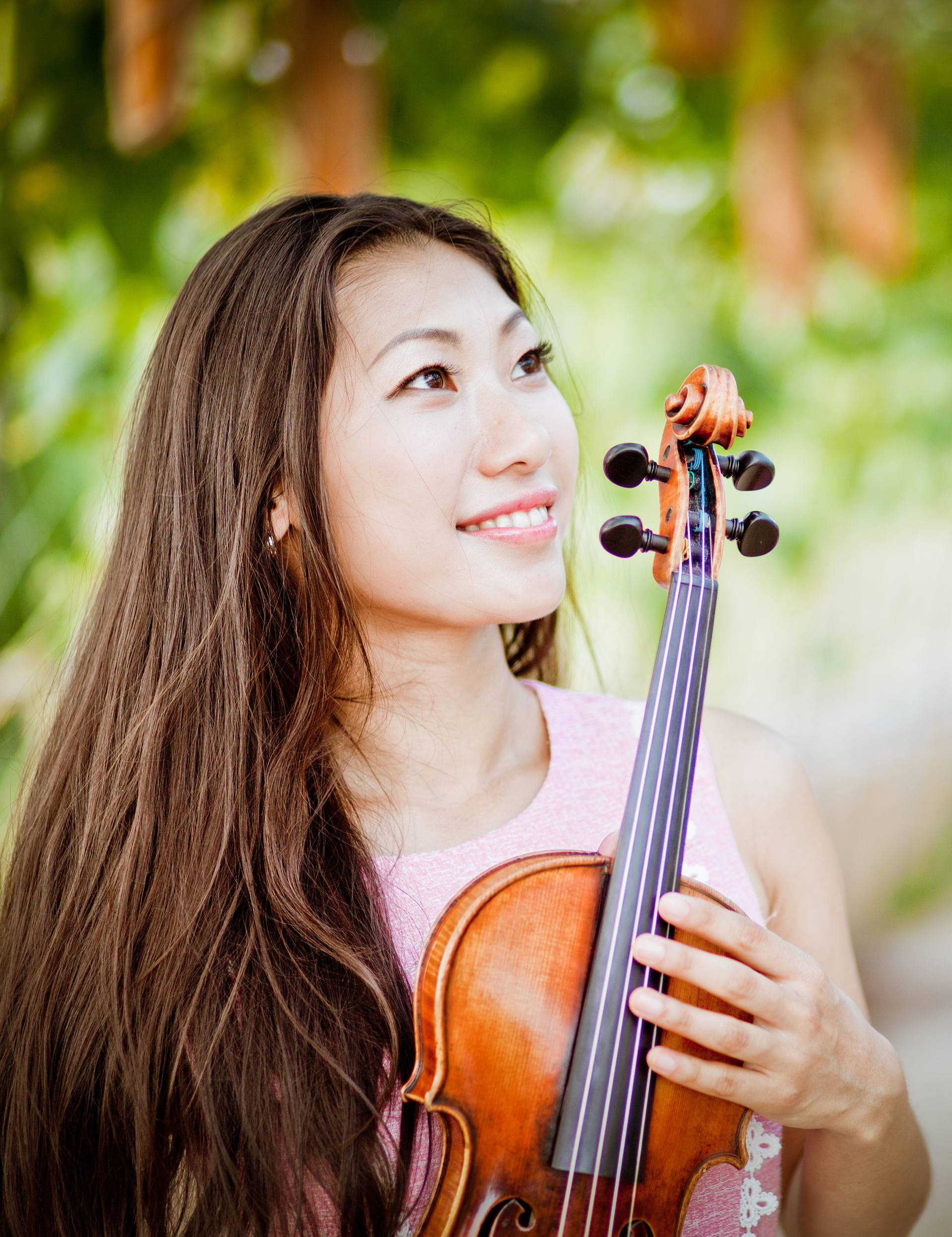 Irina Pak Violinist - Irina Pak